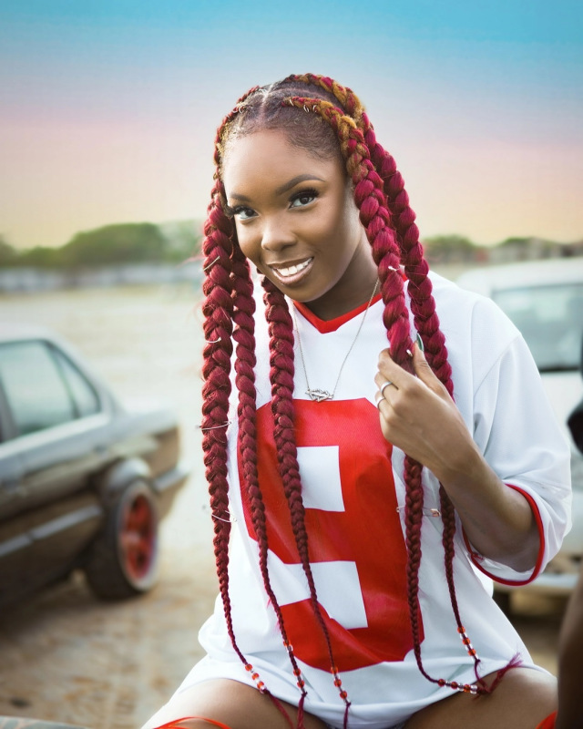 Download MP3: Towel by Feli Nuna | Halmblog.com