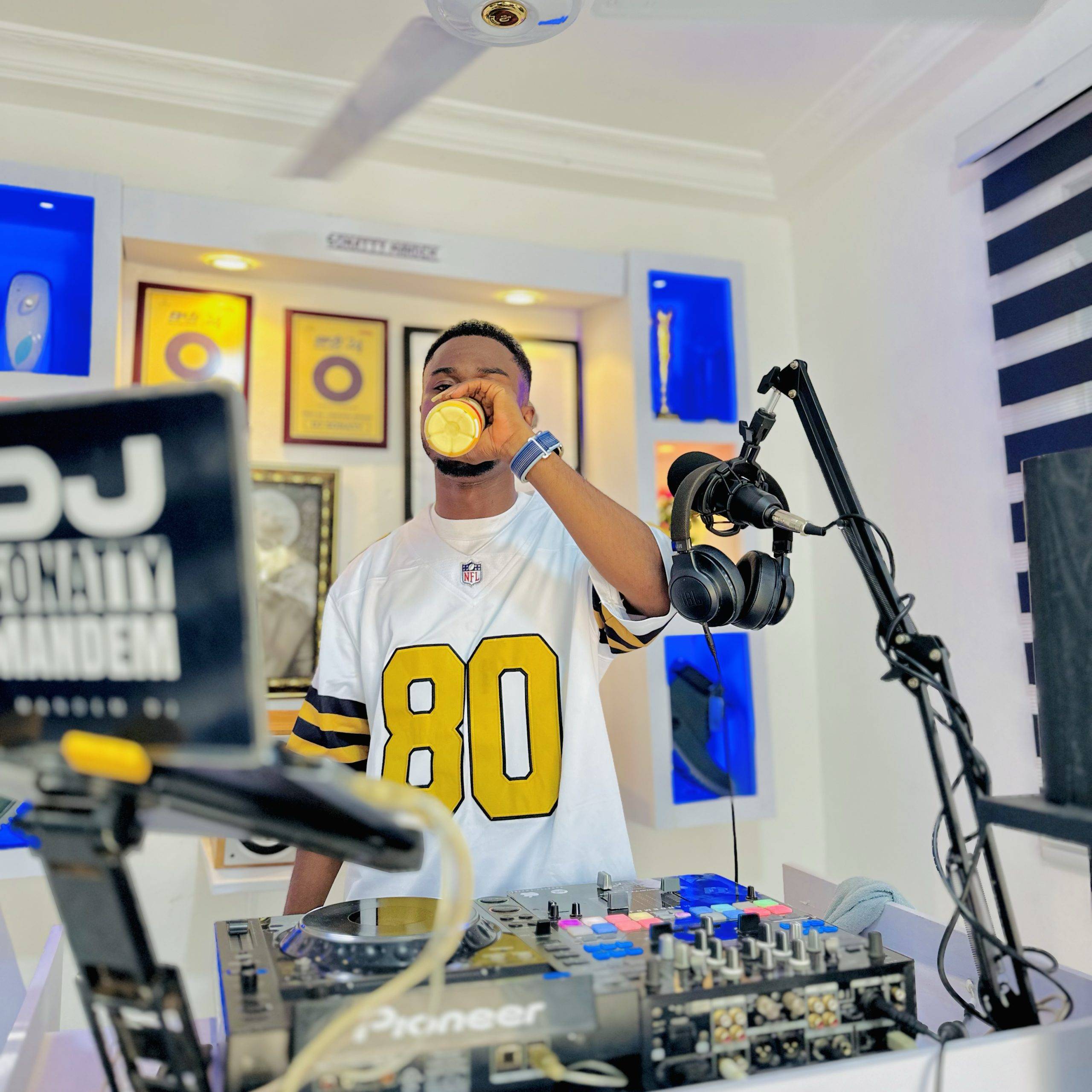 Download MP3: Weekend Jam Mix Vol.5 by DJ Sonatty